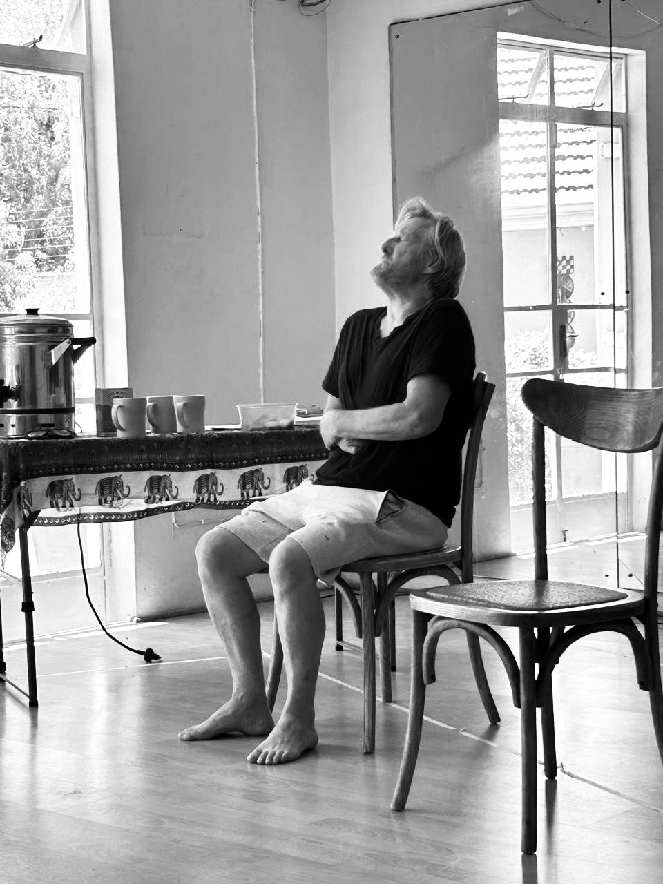 Art – De Beer Necessities